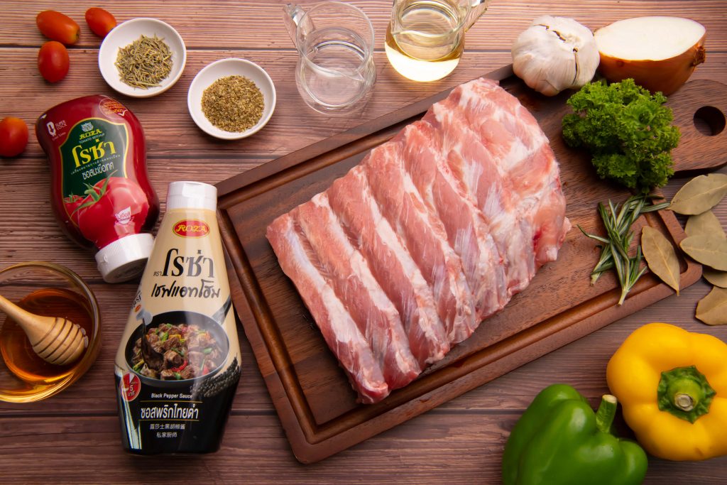 สูตรซี่โครงหมูอบซอสพริกไทยดำ เนื้อนุ่ม อิ่มอร่อยได้ทุกวัน | Hi-Q Food